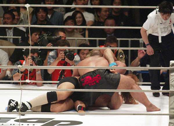 Pride GP 2004 - Play by play - Forum SFD - strona 26